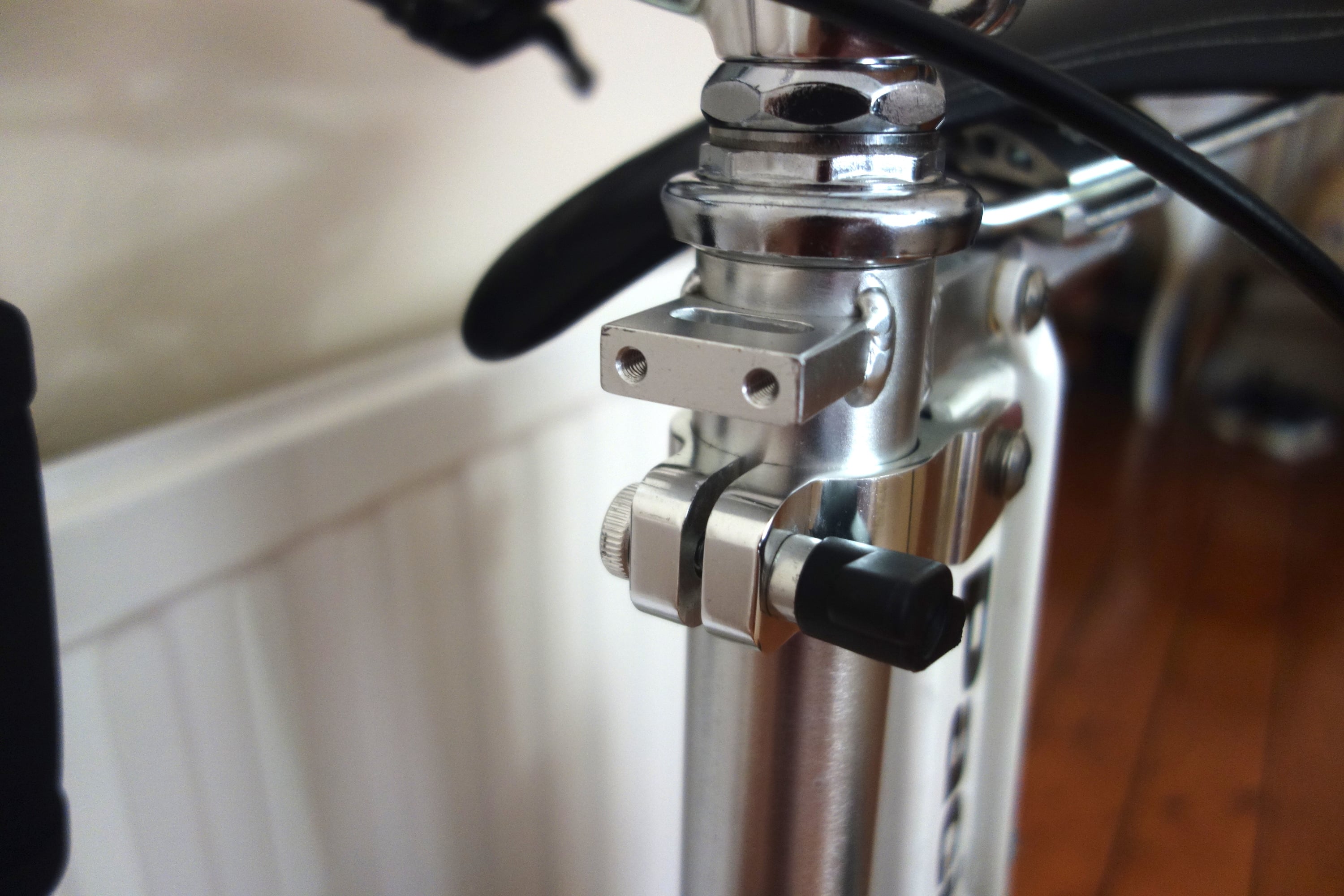 Pacific CarryMe Folding Bike - jsyang.ca